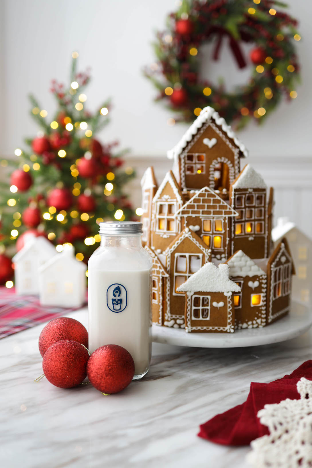 Gingerbread Cookie Houses – milkyplant
