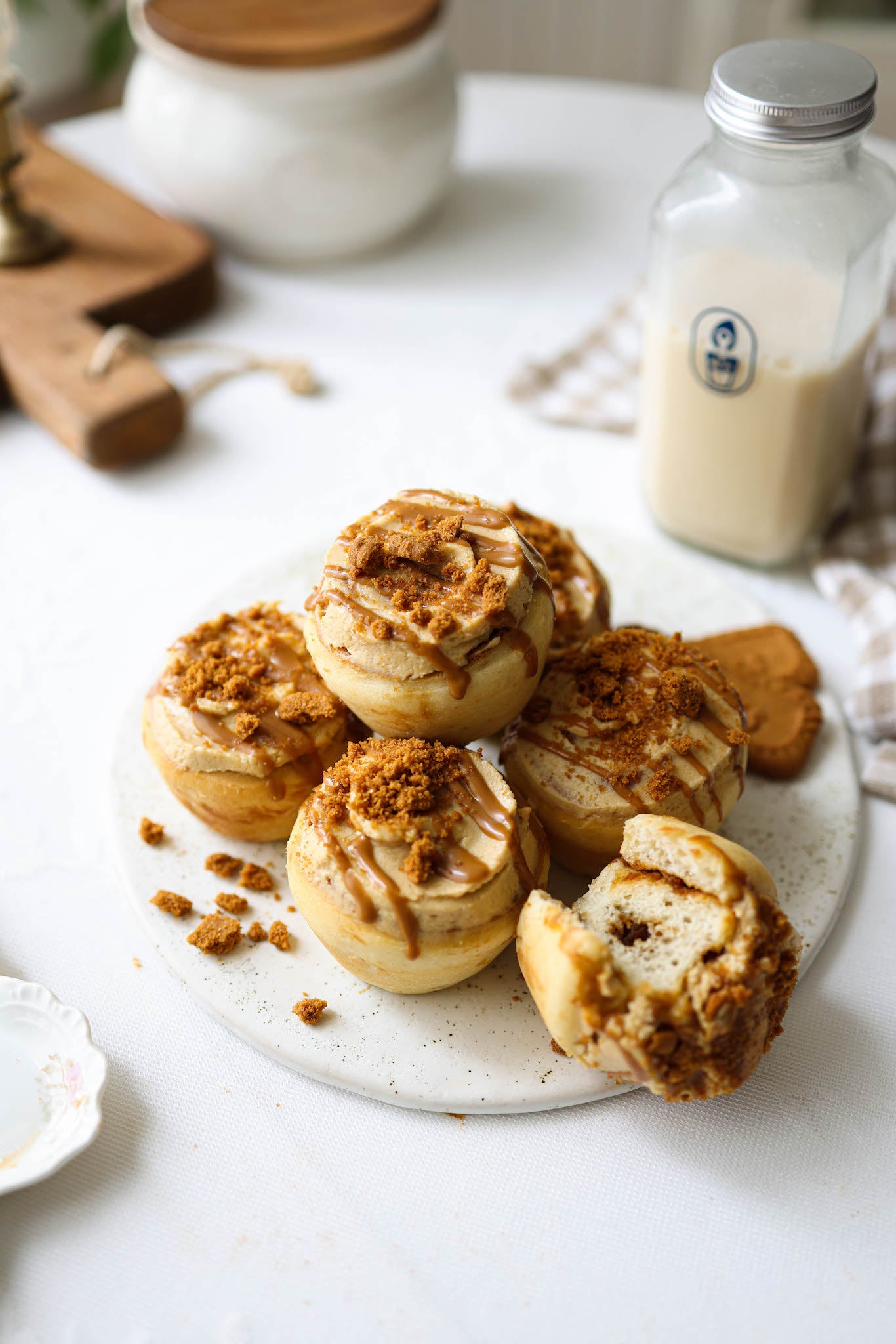 Biscoff Milk & Buns – milkyplant