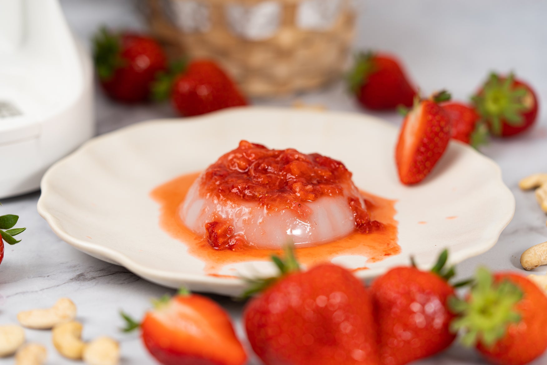 Strawberry Panacotta – milkyplant